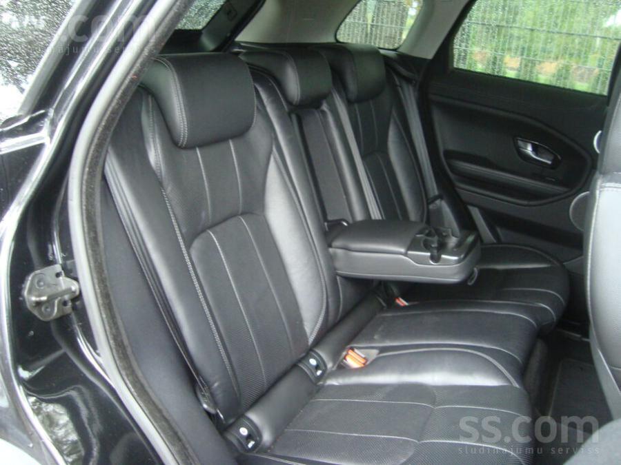 Black Land Rover Range Rover Evoque 2015 in Riga, with an engine capacity of 2.00 L and mileage of 117 thousand km for 16500 €, photo 16 on AUTOMOTO.COM.LV