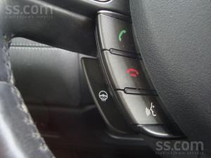 Black Land Rover Range Rover Evoque 2015 in Riga, with an engine capacity of 2.00 L and mileage of 117 thousand km for 16500 €, photo 27 on AUTOMOTO.COM.LV