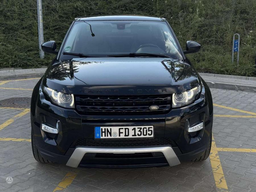 Melns Land Rover Range Rover Evoque 2015 Viļņa, ar dzinēja tilpumu 2.18 L un nobraukumu 230 tūkst. km par 9990 €, foto 3 vietnē AUTOMOTO.COM.LV