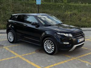 Melns Land Rover Range Rover Evoque 2015 Viļņa, ar dzinēja tilpumu 2.18 L un nobraukumu 230 tūkst. km par 9990 €, foto 4 vietnē AUTOMOTO.COM.LV