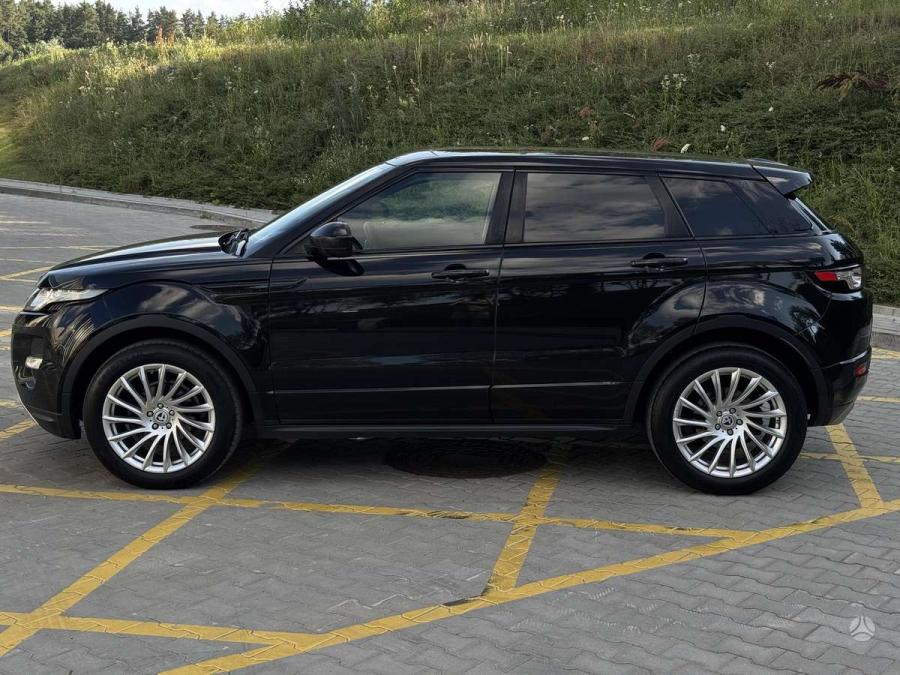 Melns Land Rover Range Rover Evoque 2015 Viļņa, ar dzinēja tilpumu 2.18 L un nobraukumu 230 tūkst. km par 9990 €, foto 9 vietnē AUTOMOTO.COM.LV