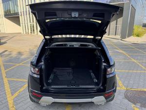 Melns Land Rover Range Rover Evoque 2015 Viļņa, ar dzinēja tilpumu 2.18 L un nobraukumu 230 tūkst. km par 9990 €, foto 20 vietnē AUTOMOTO.COM.LV