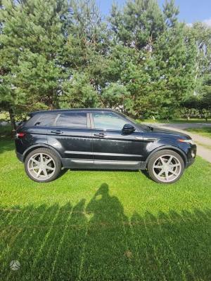 Black Land Rover Range Rover Evoque 2015 in Vilnius, with an engine capacity of 2.00 L and mileage of 200 thousand km for 10500 €, photo 10 on AUTOMOTO.COM.LV