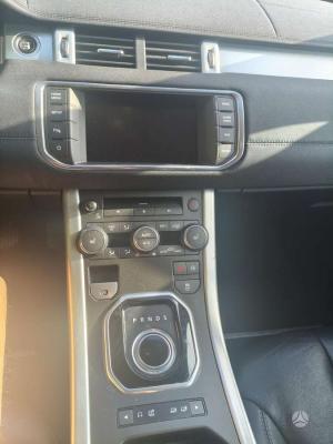 Black Land Rover Range Rover Evoque 2015 in Vilnius, with an engine capacity of 2.00 L and mileage of 200 thousand km for 10500 €, photo 12 on AUTOMOTO.COM.LV