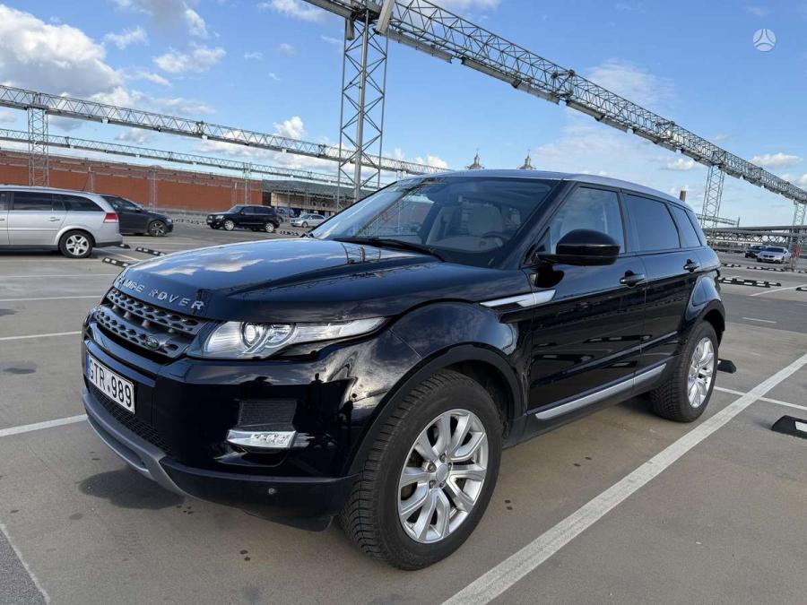 Melns Land Rover Range Rover Evoque 2015 Kauņa, ar dzinēja tilpumu 2.18 L un nobraukumu 152 tūkst. km par 10000 €, foto 8 vietnē AUTOMOTO.COM.LV