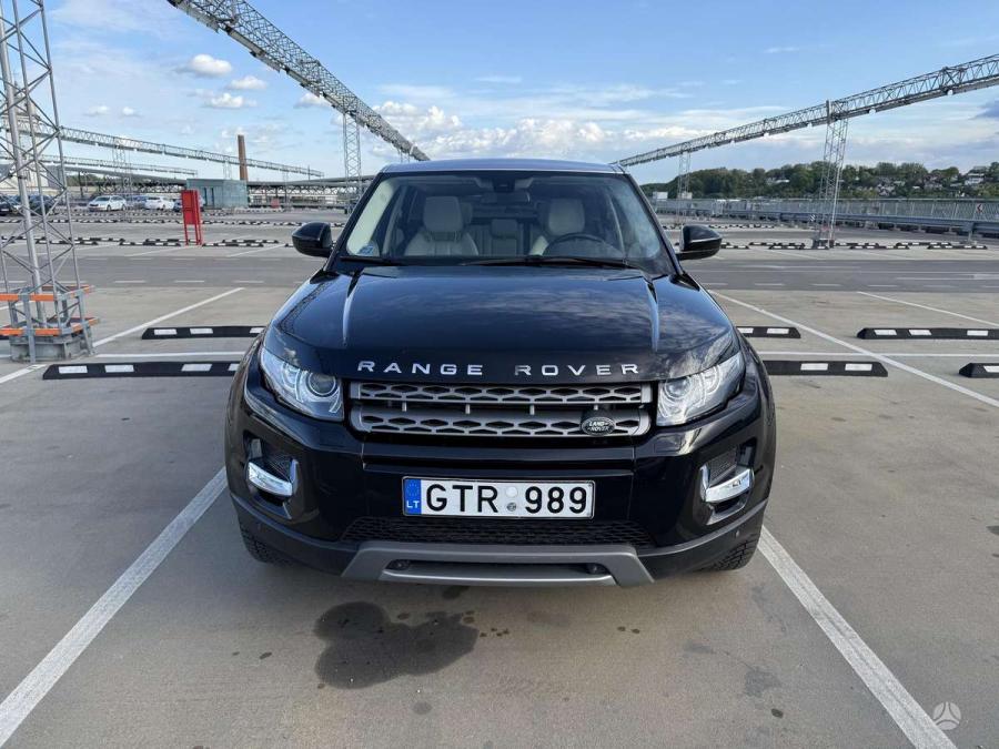 Melns Land Rover Range Rover Evoque 2015 Kauņa, ar dzinēja tilpumu 2.18 L un nobraukumu 152 tūkst. km par 10000 €, foto 9 vietnē AUTOMOTO.COM.LV
