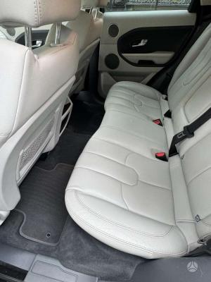 Melns Land Rover Range Rover Evoque 2015 Kauņa, ar dzinēja tilpumu 2.18 L un nobraukumu 152 tūkst. km par 10000 €, foto 15 vietnē AUTOMOTO.COM.LV