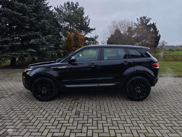 Melns Land Rover Range Rover Evoque 2016 Šauļi, ar dzinēja tilpumu 2.00 L un nobraukumu 196 tūkst. km par 11250 €, foto 4 vietnē AUTOMOTO.COM.LV