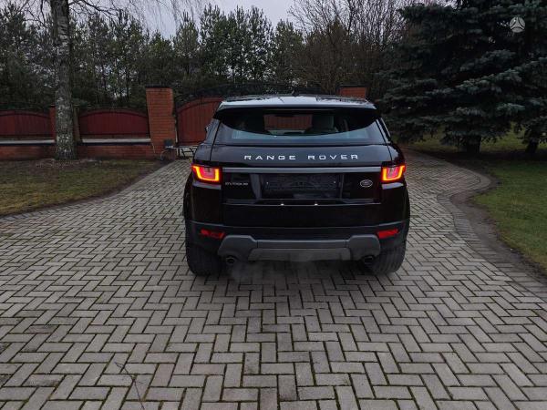 Melns Land Rover Range Rover Evoque 2016 Šauļi, ar dzinēja tilpumu 2.00 L un nobraukumu 196 tūkst. km par 11250 €, foto 7 vietnē AUTOMOTO.COM.LV