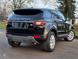 Melns Land Rover Range Rover Evoque 2016 Tauragė, ar dzinēja tilpumu 2.00 L un nobraukumu 118 tūkst. km par 9400 €, foto 5 vietnē AUTOMOTO.COM.LV