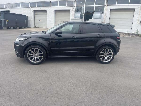 Black Land Rover Range Rover Evoque 2016 in Marijampole, with an engine capacity of 2.00 L and mileage of 142 thousand km for 12600 €, photo 4 on AUTOMOTO.COM.LV