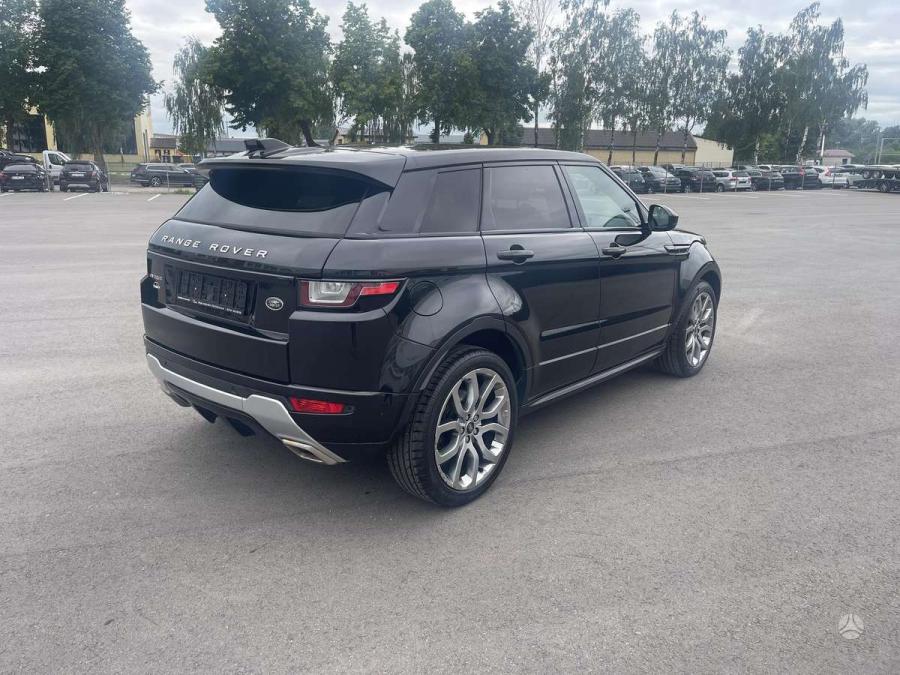 Black Land Rover Range Rover Evoque 2016 in Marijampole, with an engine capacity of 2.00 L and mileage of 142 thousand km for 12600 €, photo 8 on AUTOMOTO.COM.LV