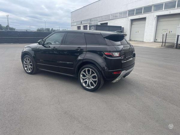 Black Land Rover Range Rover Evoque 2016 in Marijampole, with an engine capacity of 2.00 L and mileage of 142 thousand km for 12600 €, photo 9 on AUTOMOTO.COM.LV