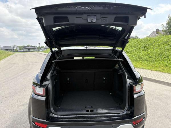 Black Land Rover Range Rover Evoque 2016 in Kaunas, with an engine capacity of 2.00 L and mileage of 201 thousand km for 11900 €, photo 5 on AUTOMOTO.COM.LV