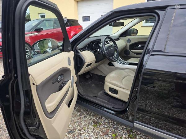 Black Land Rover Range Rover Evoque 2016 in Kaunas, with an engine capacity of 2.00 L and mileage of 165 thousand km for 12500 €, photo 6 on AUTOMOTO.COM.LV