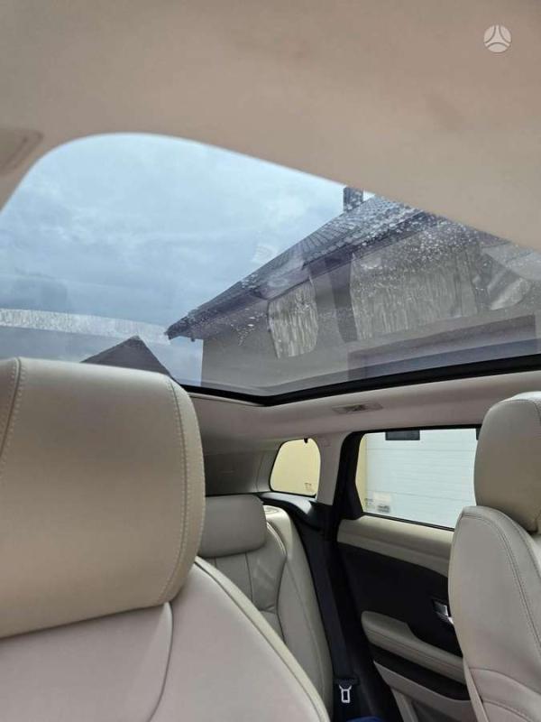 Black Land Rover Range Rover Evoque 2016 in Kaunas, with an engine capacity of 2.00 L and mileage of 165 thousand km for 12500 €, photo 10 on AUTOMOTO.COM.LV