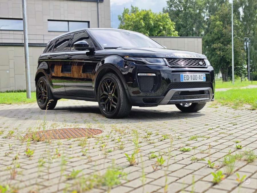 Melns Land Rover Range Rover Evoque 2016 Tauragė, ar dzinēja tilpumu 2.00 L un nobraukumu 185 tūkst. km par 10900 €, foto 5 vietnē AUTOMOTO.COM.LV