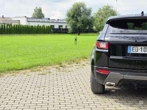 Melns Land Rover Range Rover Evoque 2016 Tauragė, ar dzinēja tilpumu 2.00 L un nobraukumu 185 tūkst. km par 10900 €, foto 8 vietnē AUTOMOTO.COM.LV