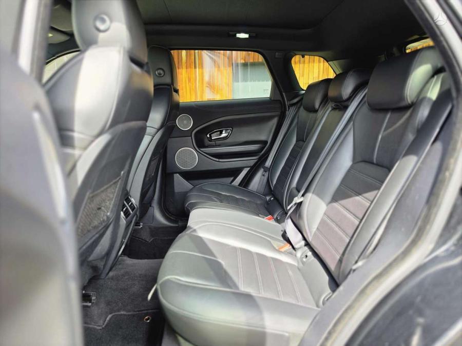 Melns Land Rover Range Rover Evoque 2016 Tauragė, ar dzinēja tilpumu 2.00 L un nobraukumu 185 tūkst. km par 10900 €, foto 23 vietnē AUTOMOTO.COM.LV
