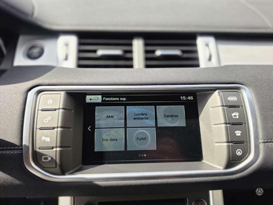 Melns Land Rover Range Rover Evoque 2016 Tauragė, ar dzinēja tilpumu 2.00 L un nobraukumu 185 tūkst. km par 10900 €, foto 39 vietnē AUTOMOTO.COM.LV