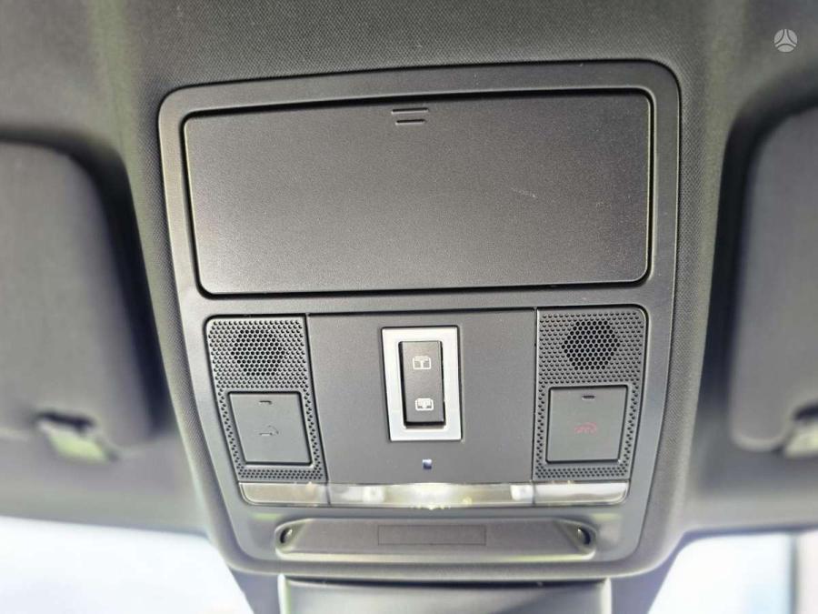 Melns Land Rover Range Rover Evoque 2016 Tauragė, ar dzinēja tilpumu 2.00 L un nobraukumu 185 tūkst. km par 10900 €, foto 40 vietnē AUTOMOTO.COM.LV