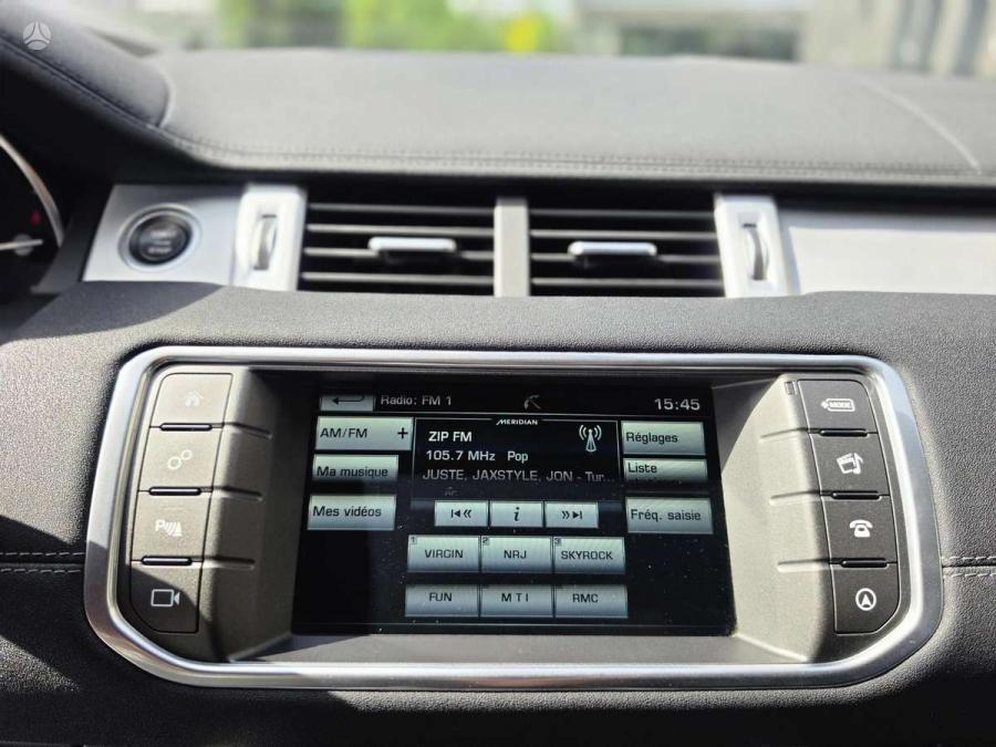 Melns Land Rover Range Rover Evoque 2016 Tauragė, ar dzinēja tilpumu 2.00 L un nobraukumu 185 tūkst. km par 10900 €, foto 42 vietnē AUTOMOTO.COM.LV