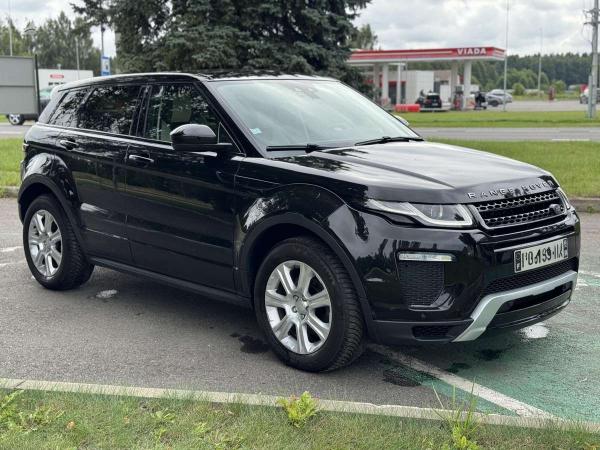 Melns Land Rover Range Rover Evoque 2016 Tauragė, ar dzinēja tilpumu 2.00 L un nobraukumu 164 tūkst. km par 10500 €, foto 3 vietnē AUTOMOTO.COM.LV