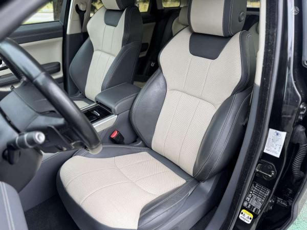 Melns Land Rover Range Rover Evoque 2016 Tauragė, ar dzinēja tilpumu 2.00 L un nobraukumu 164 tūkst. km par 10500 €, foto 9 vietnē AUTOMOTO.COM.LV