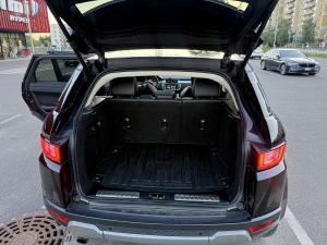 Black Land Rover Range Rover Evoque 2016 in Vilnius, with an engine capacity of 2.00 L and mileage of 155 thousand km for 14800 €, photo 14 on AUTOMOTO.COM.LV
