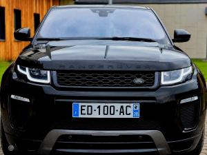Melns Land Rover Range Rover Evoque 2016 Tauragė, ar dzinēja tilpumu 2.00 L un nobraukumu 185 tūkst. km par 10800 €, foto  vietnē AUTOMOTO.COM.LV