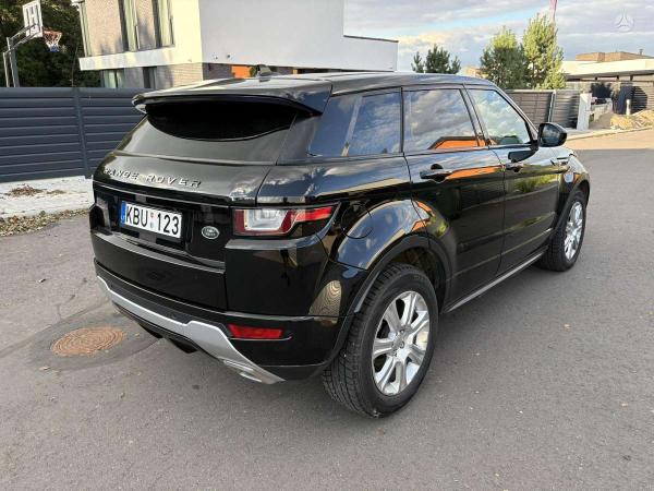 Melns Land Rover Range Rover Evoque 2016 Kauņa, ar dzinēja tilpumu 2.00 L un nobraukumu 200 tūkst. km par 9999 €, foto 5 vietnē AUTOMOTO.COM.LV