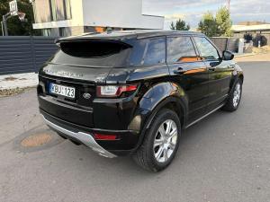 Black Land Rover Range Rover Evoque 2016 in Kaunas, with an engine capacity of 2.00 L and mileage of 200 thousand km for 9999 €, photo 5 on AUTOMOTO.COM.LV