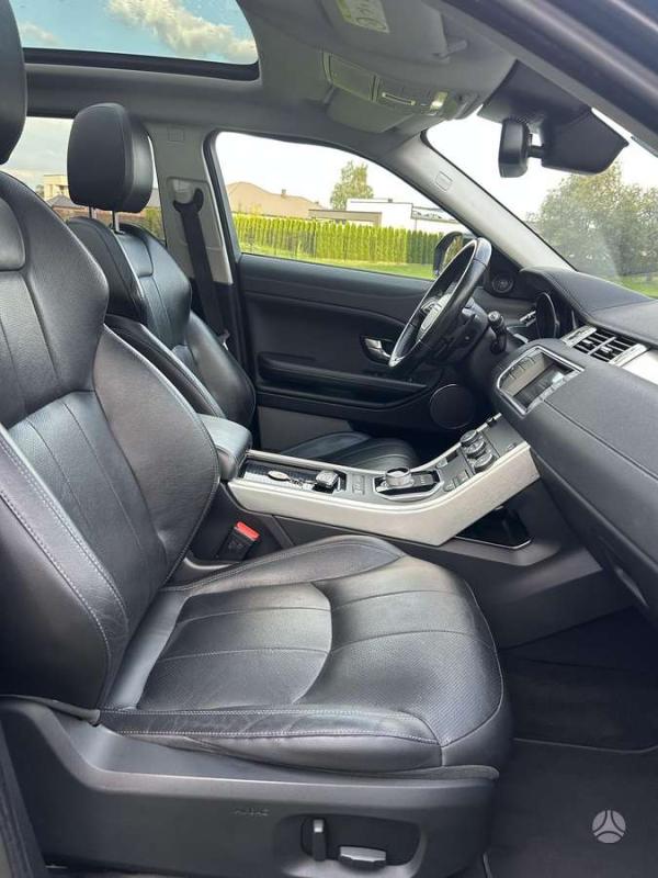 Black Land Rover Range Rover Evoque 2016 in Taurage, with an engine capacity of 2.00 L and mileage of 153 thousand km for 10900 €, photo 8 on AUTOMOTO.COM.LV