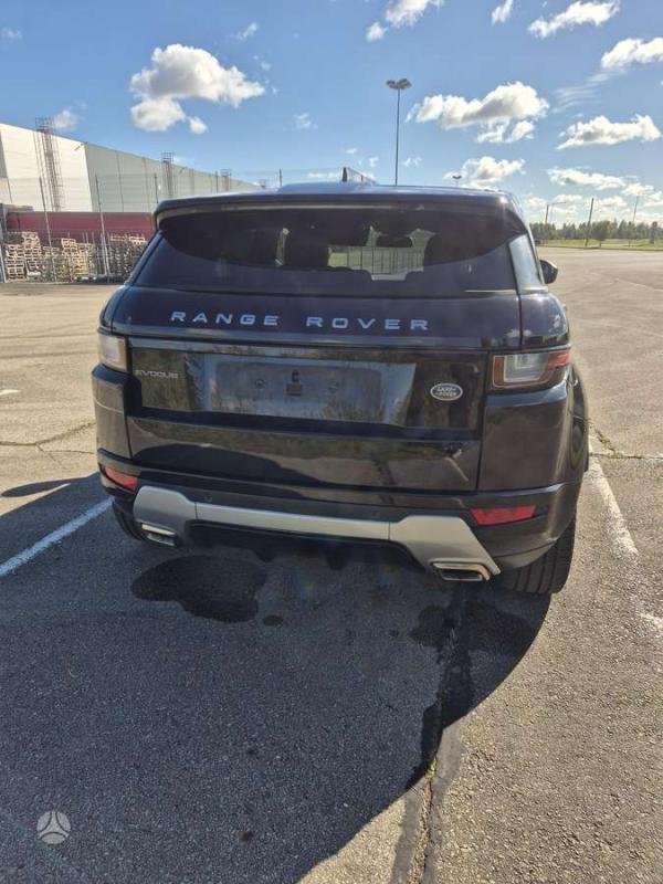 Black Land Rover Range Rover Evoque 2016 in Panevezys, with an engine capacity of 2.00 L and mileage of 148 thousand km for 8300 €, photo 10 on AUTOMOTO.COM.LV