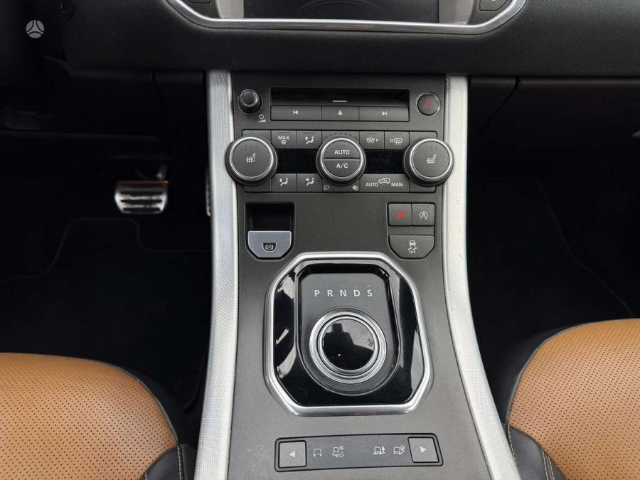 Black Land Rover Range Rover Evoque 2016 in Vilnius, with an engine capacity of 2.00 L and mileage of 252 thousand km for 11550 €, photo 15 on AUTOMOTO.COM.LV