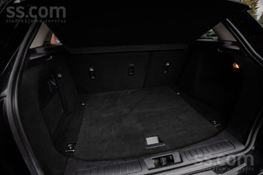 Черный Ленд Ровер Рендж Ровер Эвок 2016 в Елгава, объемом двигателя 2.00 л и пробегом 0 тыс. км за 10950 €, фото 13 на AUTOMOTO.COM.LV
