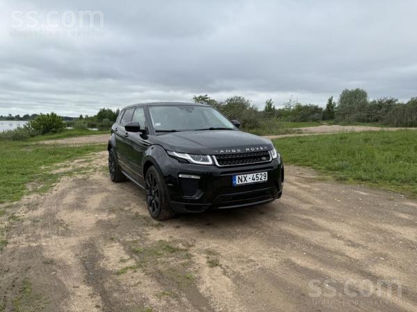 Melns Land Rover Range Rover Evoque 2017 Daugavpils, ar dzinēja tilpumu 2.00 L un nobraukumu 194 tūkst. km par 15500 €, foto 3 vietnē AUTOMOTO.COM.LV