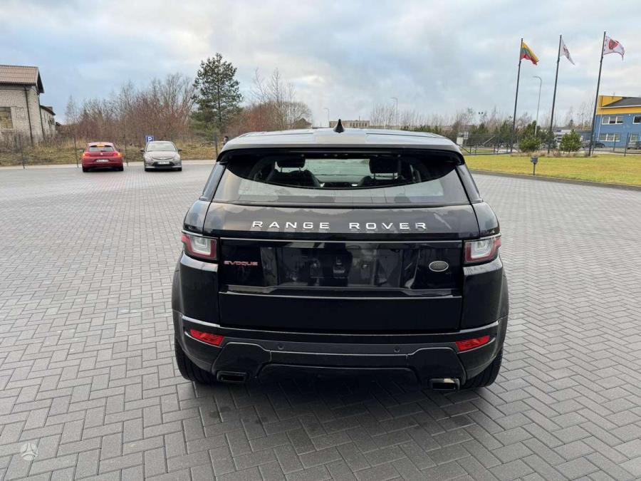 Melns Land Rover Range Rover Evoque 2017 Telšiai, ar dzinēja tilpumu 2.00 L un nobraukumu 210 tūkst. km par 9999 €, foto 6 vietnē AUTOMOTO.COM.LV