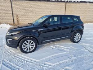 Black Land Rover Range Rover Evoque 2017 in Taurage, with an engine capacity of 2.00 L and mileage of 177 thousand km for 10800 €, photo 3 on AUTOMOTO.COM.LV