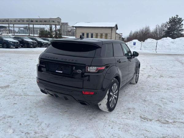 Melns Land Rover Range Rover Evoque 2017 Telšiai, ar dzinēja tilpumu 2.00 L un nobraukumu 210 tūkst. km par 12300 €, foto 5 vietnē AUTOMOTO.COM.LV