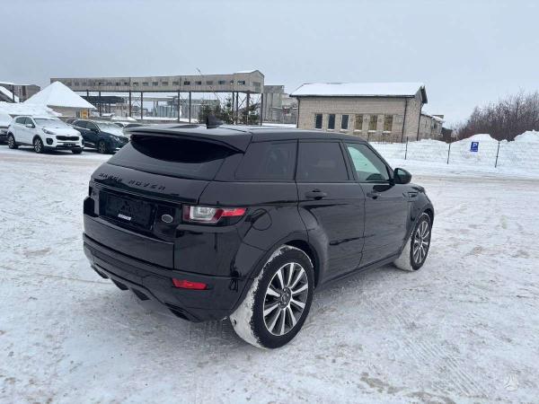 Melns Land Rover Range Rover Evoque 2017 Telšiai, ar dzinēja tilpumu 2.00 L un nobraukumu 210 tūkst. km par 12300 €, foto 6 vietnē AUTOMOTO.COM.LV