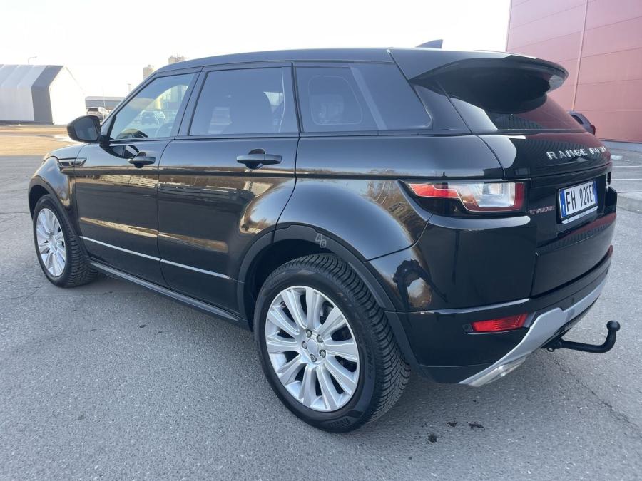 Melns Land Rover Range Rover Evoque 2017 Kauņa, ar dzinēja tilpumu 2.00 L un nobraukumu 178 tūkst. km par 12900 €, foto 3 vietnē AUTOMOTO.COM.LV