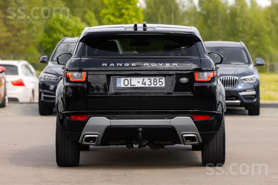 Black Land Rover Range Rover Evoque 2017 in Jelgava, with an engine capacity of 2.00 L and mileage of 0 thousand km for 13500 €, photo 6 on AUTOMOTO.COM.LV
