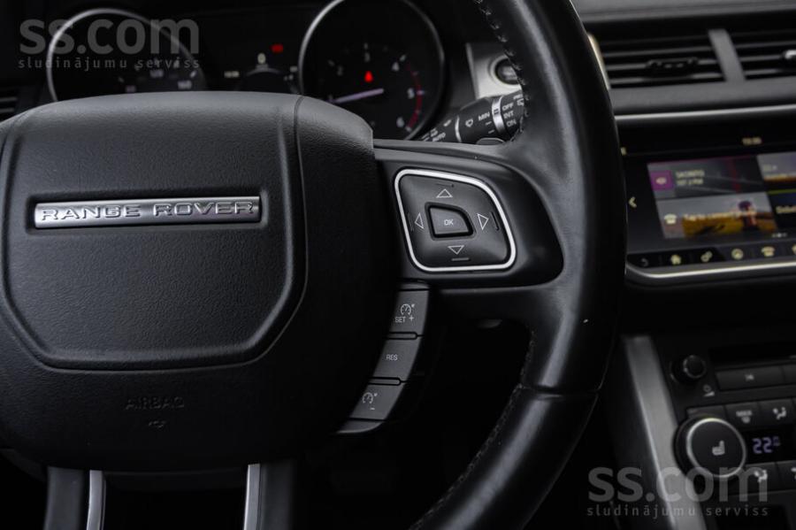 Black Land Rover Range Rover Evoque 2017 in Jelgava, with an engine capacity of 2.00 L and mileage of 0 thousand km for 13500 €, photo 26 on AUTOMOTO.COM.LV