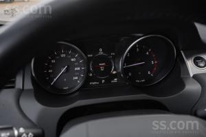 Black Land Rover Range Rover Evoque 2017 in Jelgava, with an engine capacity of 2.00 L and mileage of 0 thousand km for 13500 €, photo 27 on AUTOMOTO.COM.LV