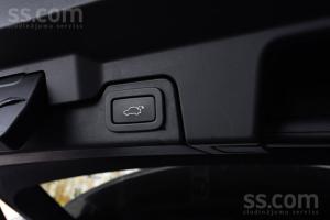 Black Land Rover Range Rover Evoque 2017 in Jelgava, with an engine capacity of 2.00 L and mileage of 0 thousand km for 13500 €, photo 28 on AUTOMOTO.COM.LV