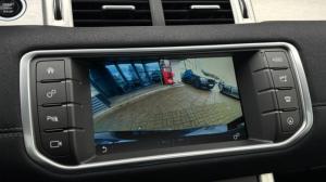 Black Land Rover Range Rover Evoque 2017 in Riga, with an engine capacity of 2.00 L and mileage of 192 thousand km for 15990 €, photo 5 on AUTOMOTO.COM.LV