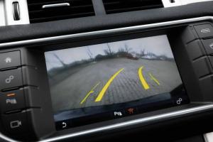 Melns Land Rover Range Rover Evoque 2017 Jelgava, ar dzinēja tilpumu 2.00 L un nobraukumu 173 tūkst. km par 15990 €, foto 34 vietnē AUTOMOTO.COM.LV