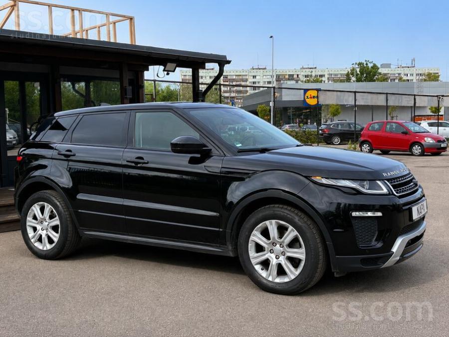 Melns Land Rover Range Rover Evoque 2017 Rīga, ar dzinēja tilpumu 2.00 L un nobraukumu 184 tūkst. km par 13500 €, foto 6 vietnē AUTOMOTO.COM.LV