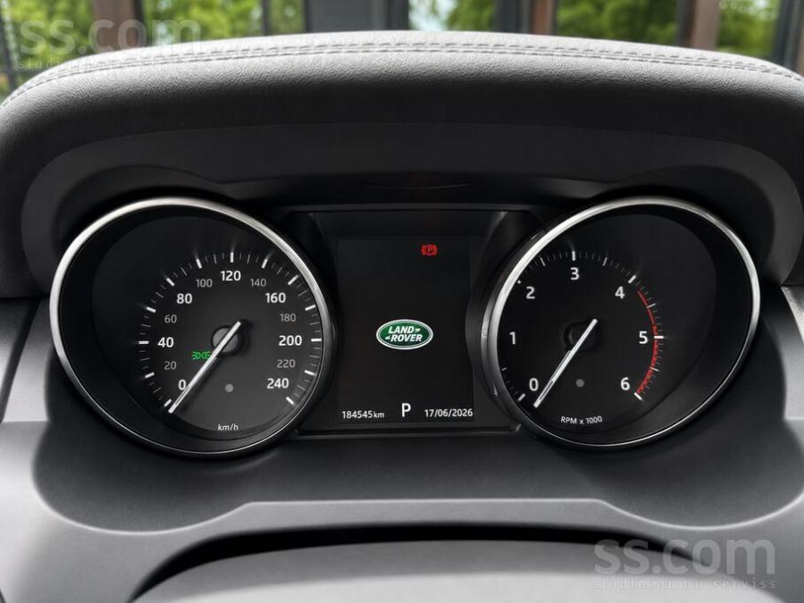 Melns Land Rover Range Rover Evoque 2017 Rīga, ar dzinēja tilpumu 2.00 L un nobraukumu 184 tūkst. km par 13500 €, foto 23 vietnē AUTOMOTO.COM.LV